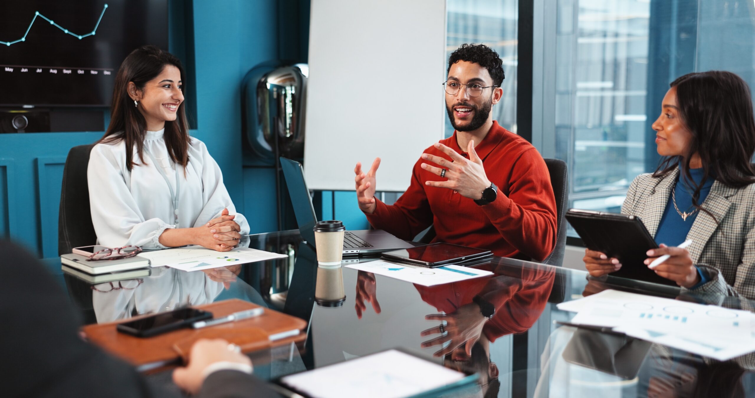 What Is Group Discussion: A Complete Guide